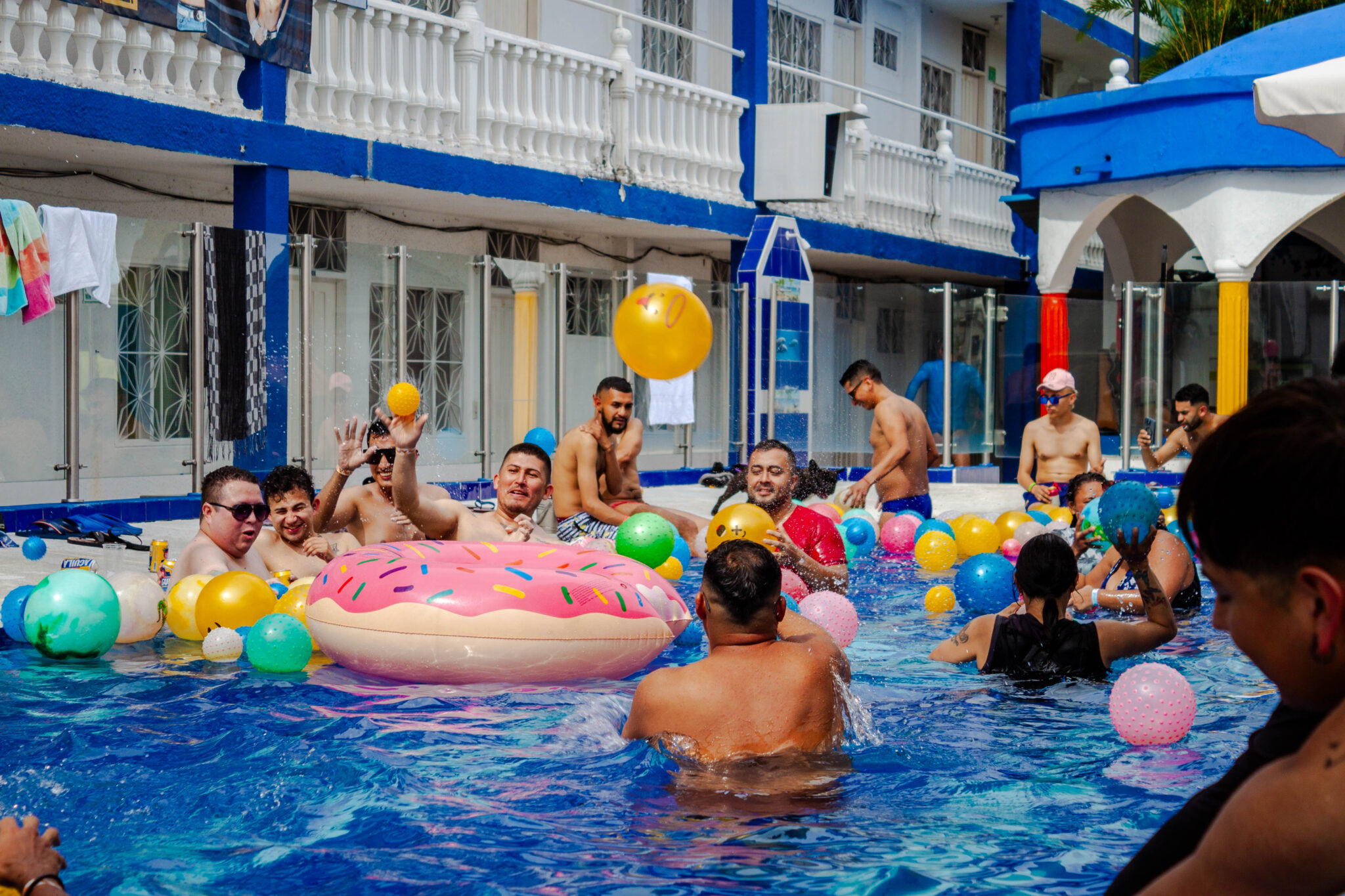 Galeria creacy party – Complices Spa